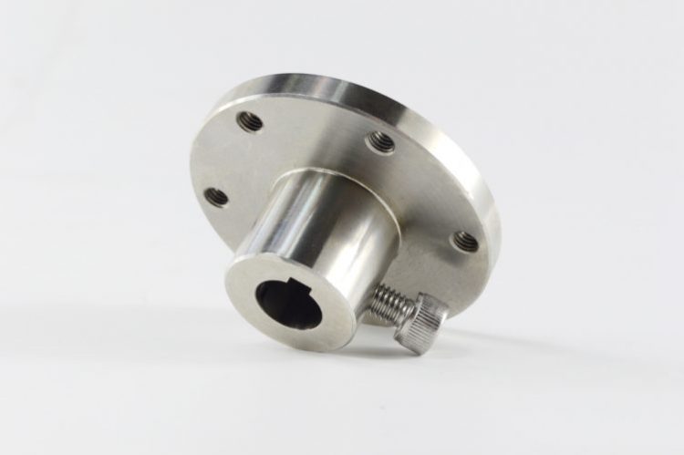 12mm Stainless Steel Key Hub – 18030 – Oz Robotics