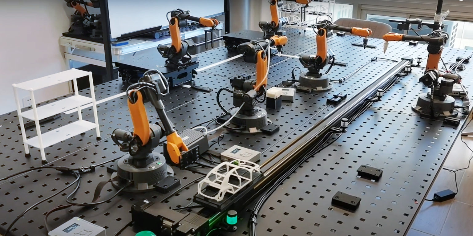 WLKATA Mirobot Education Kit – 6-Axis Mini Industrial Robot For ...