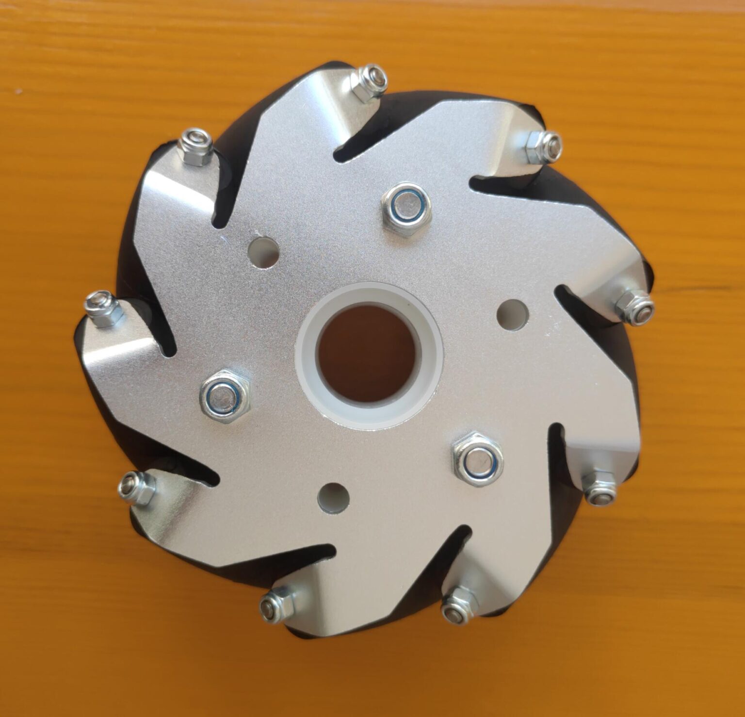 4 Inch Mecanum Wheel Right with Bearing Rollers – 14094R – Oz Robotics