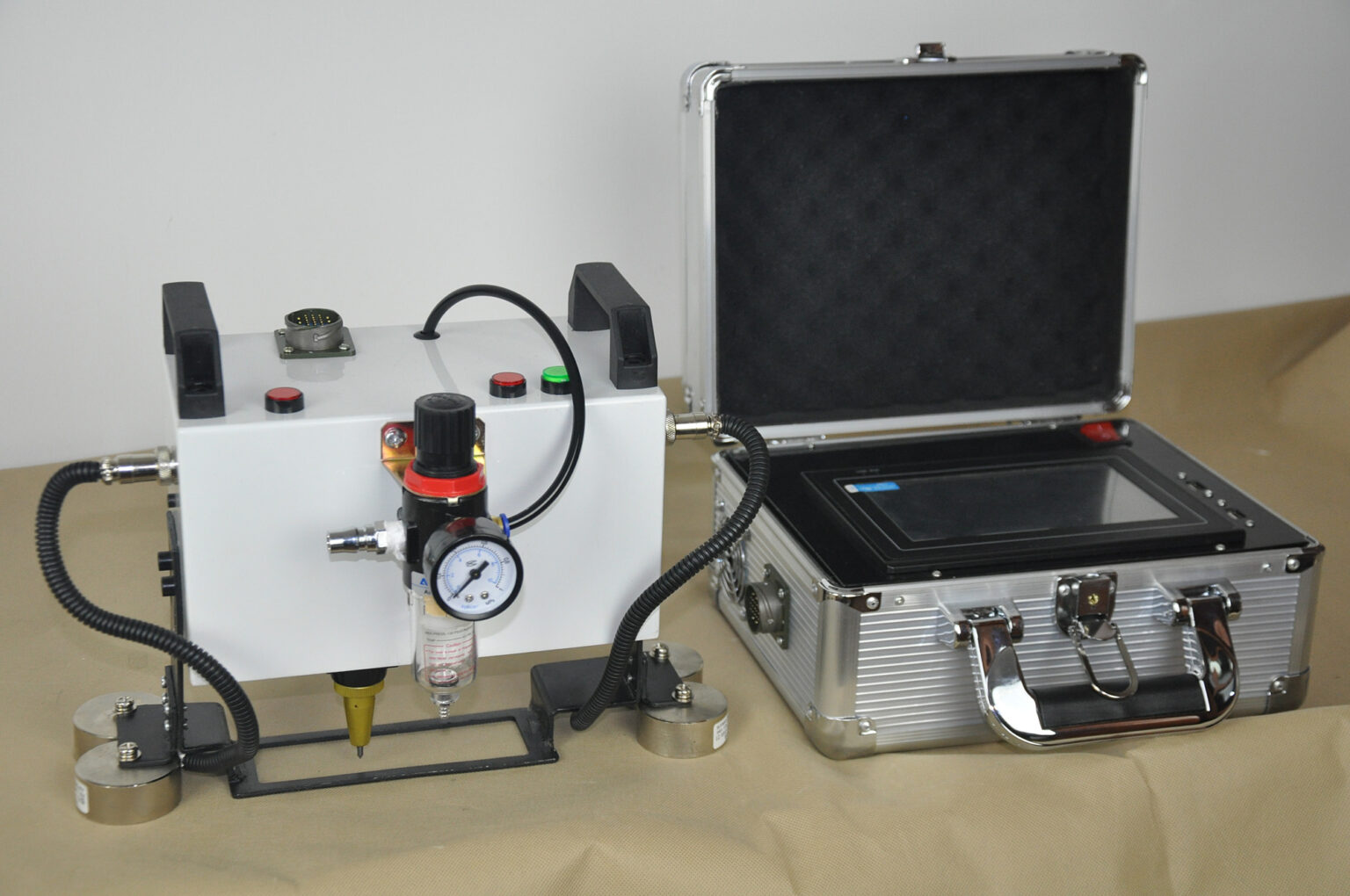 HeatSign CNC Pneumatic Metal Marking Machine Handheld Dot Peen Part ...