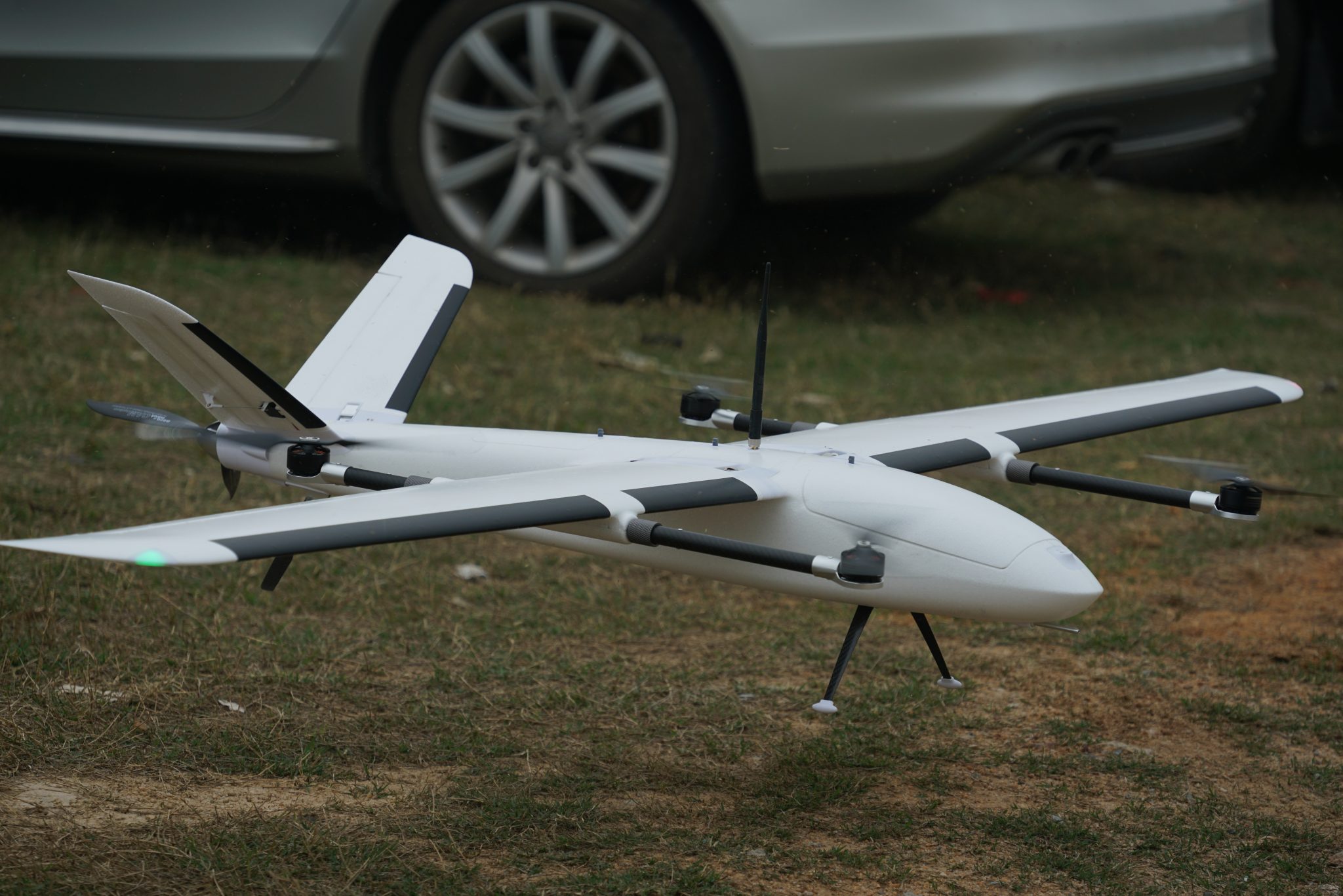 Skyward Studio X2400 Multi-Purpose Electric VTOL UAV Fixed Wing Drone ...